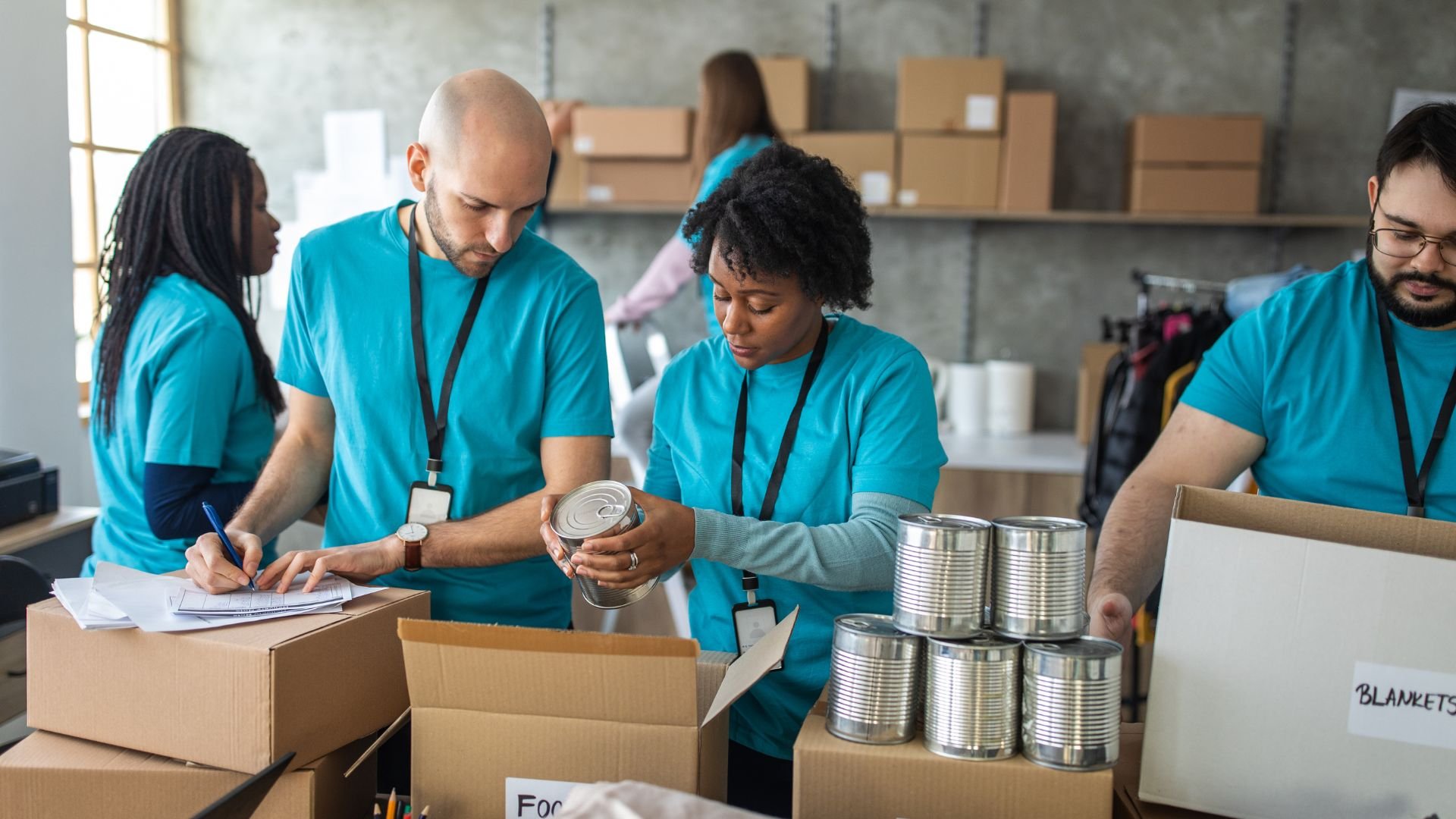 How to manage volunteers effectively