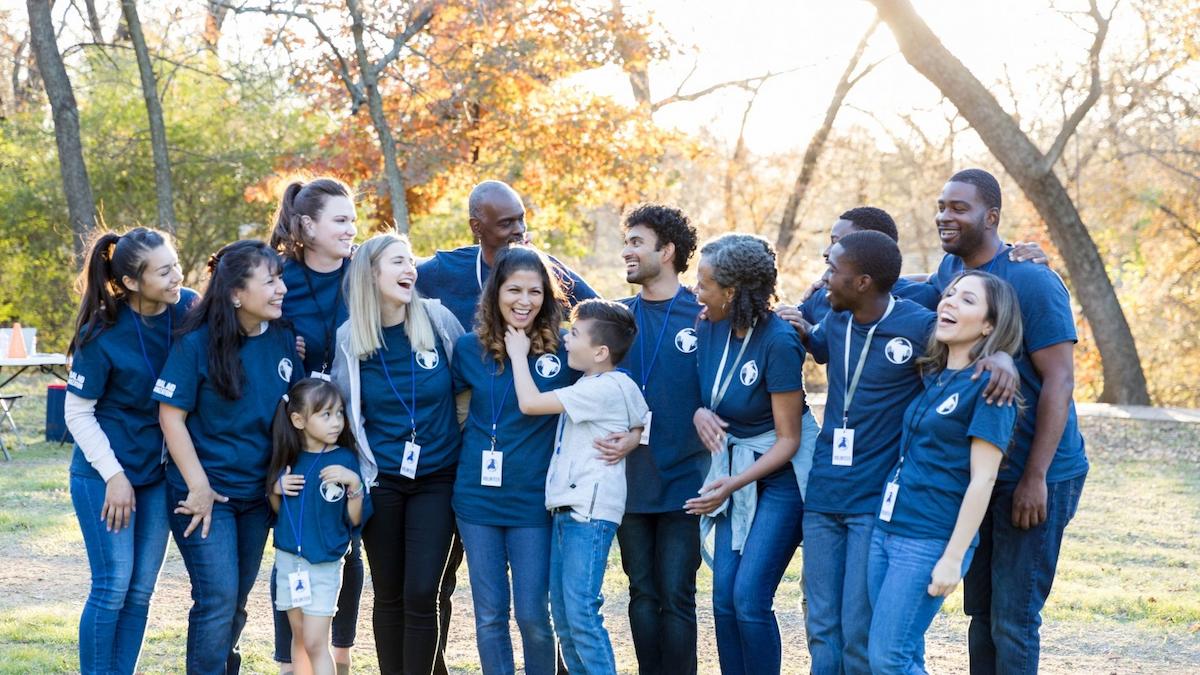 50+ volunteer group name ideas for your next project
